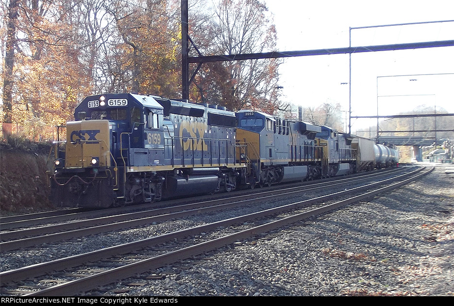 CSX GP38-2S #6159 on Q410-15